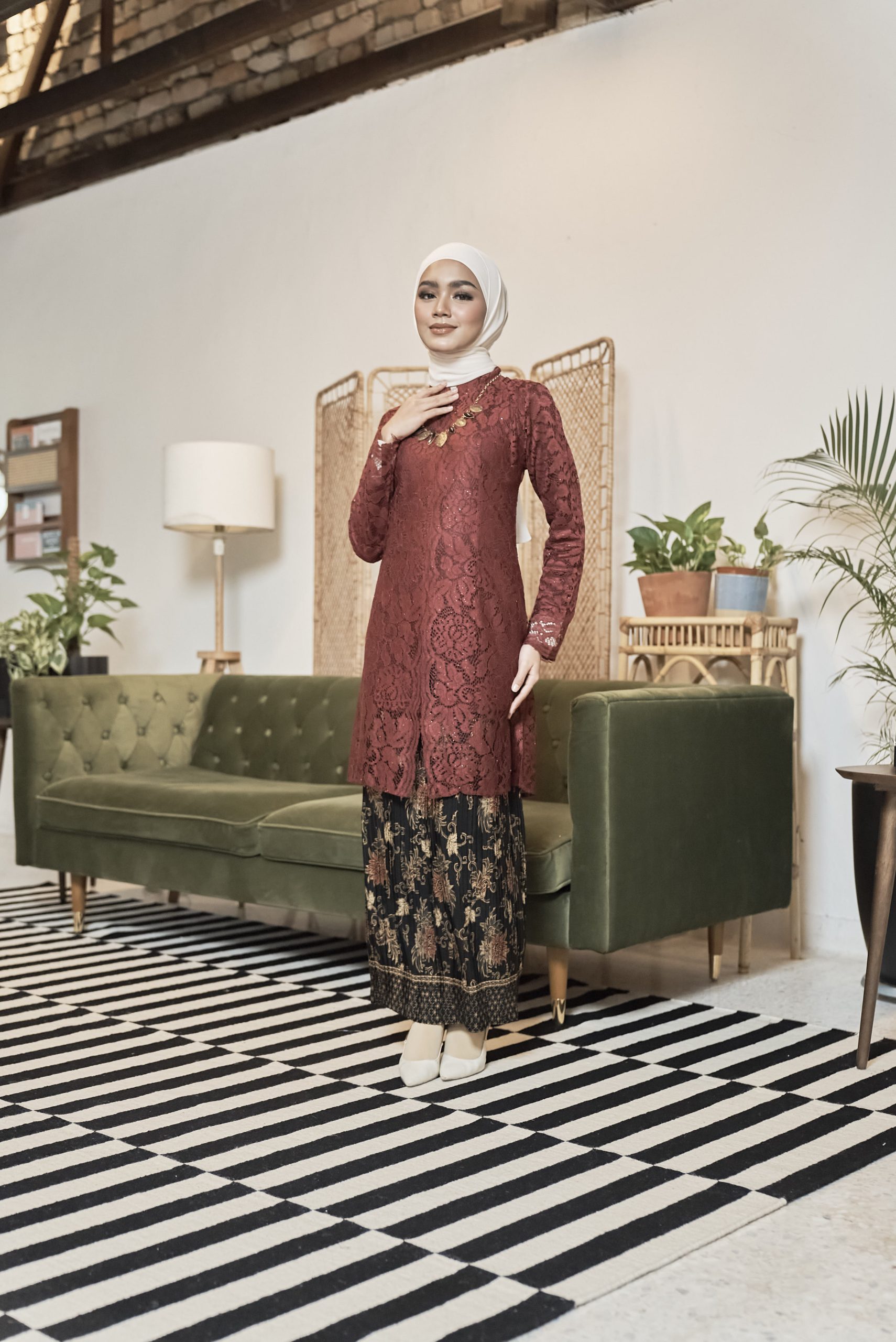 Safiya - Maroon - Fia Exclusive