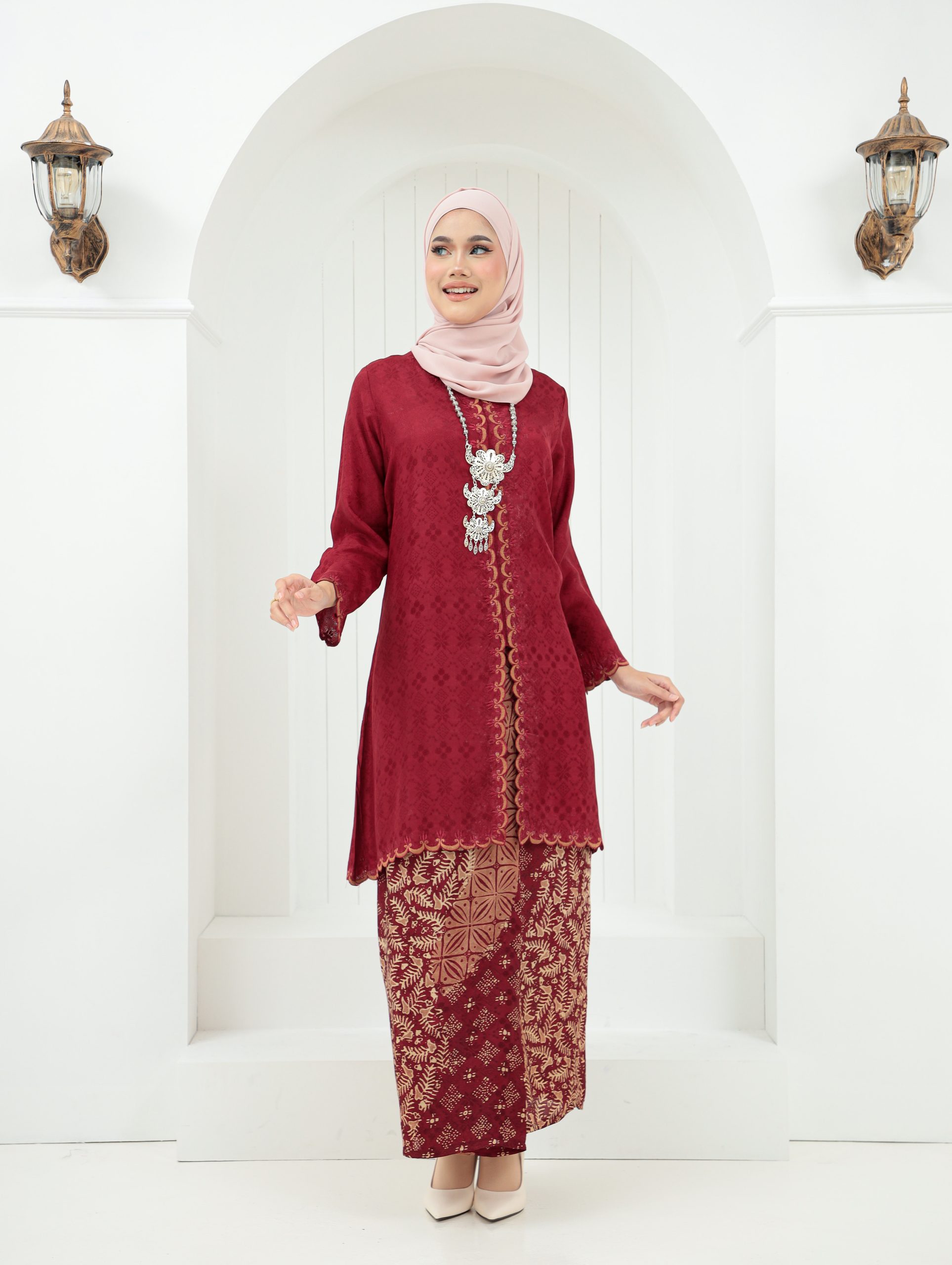 Malika - Maroon Red - Fia Exclusive