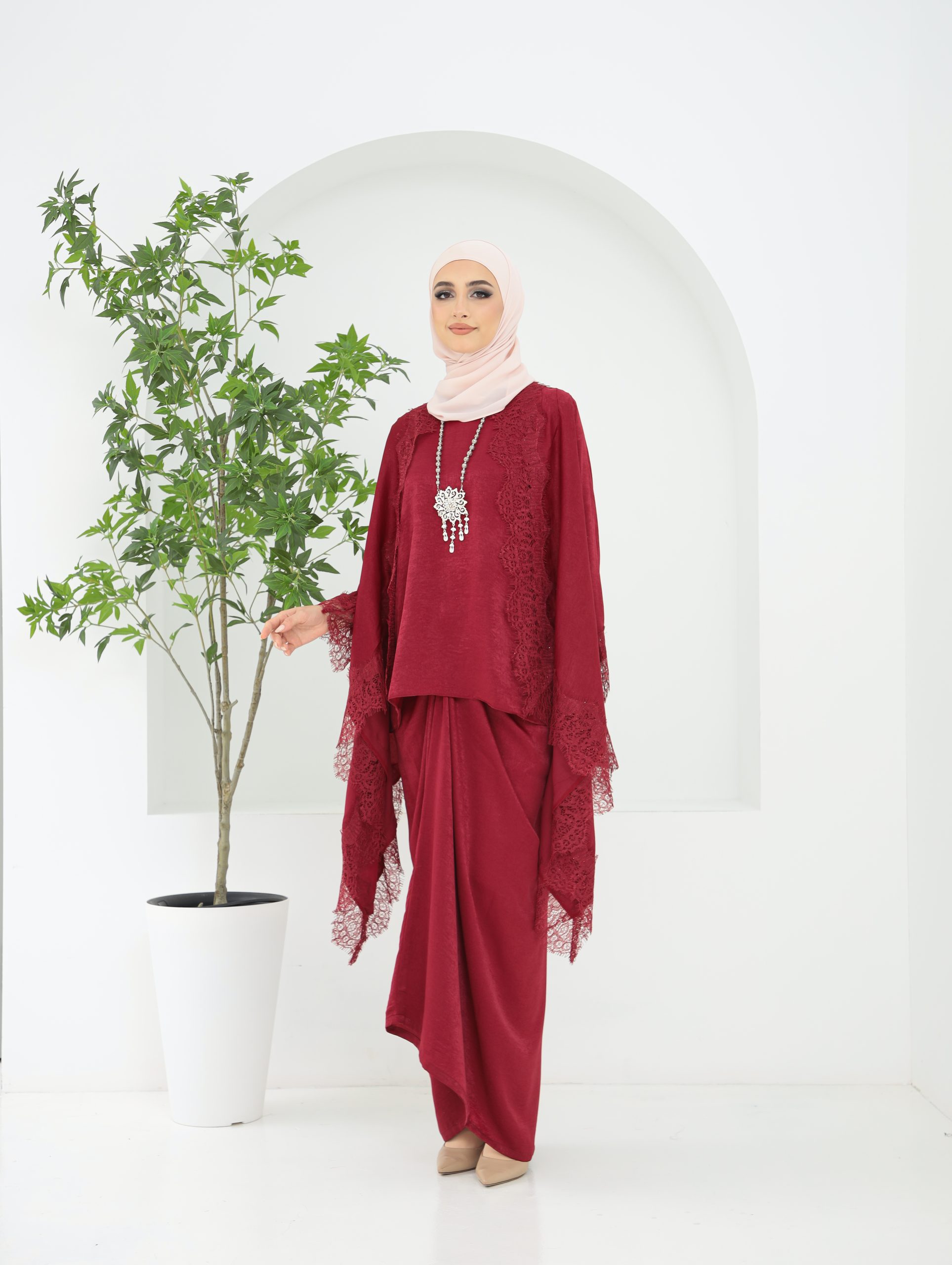 Maura - Maroon Red - Fia Exclusive