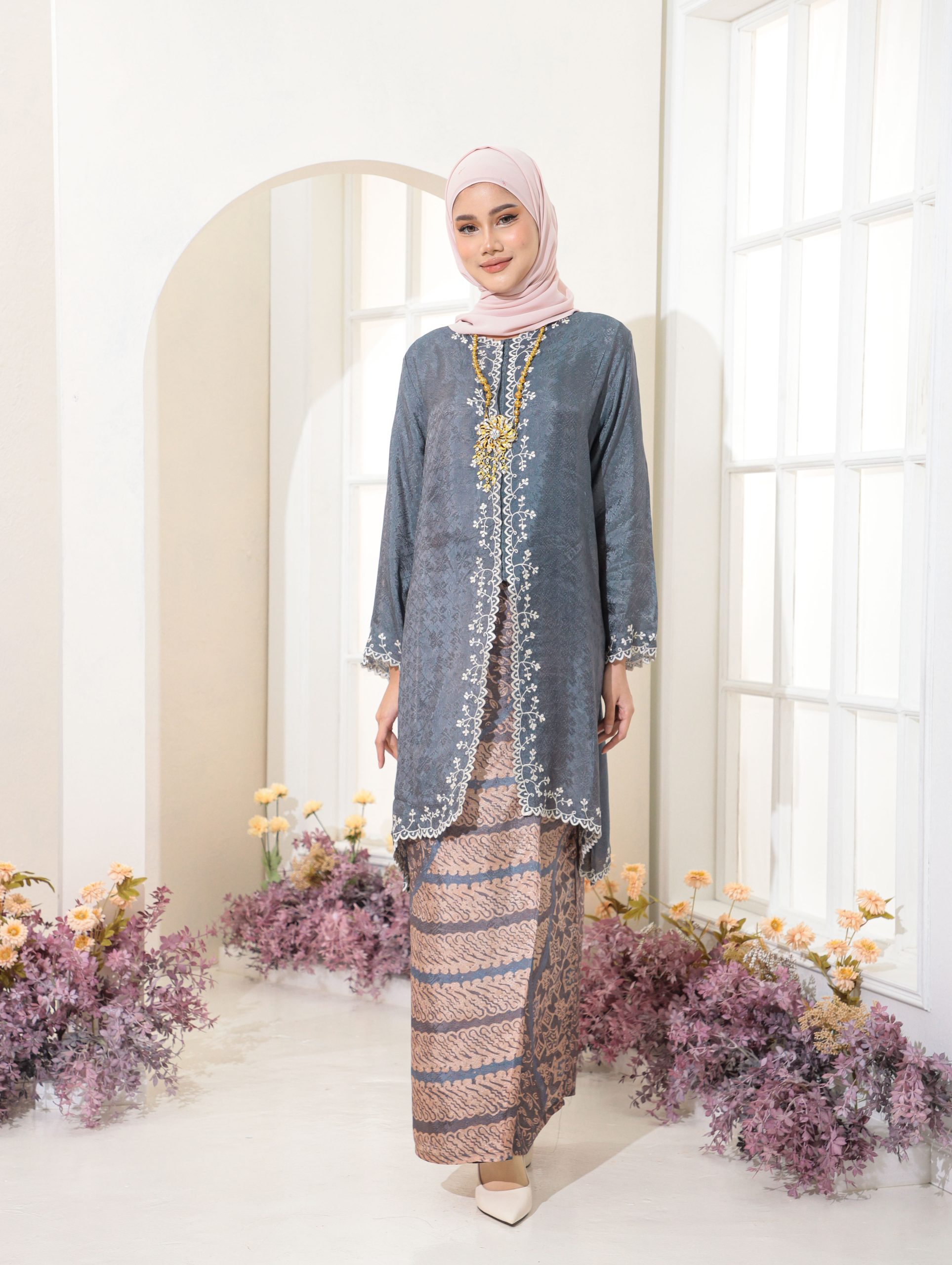 Maheera - Dark Green Grey - Fia Exclusive