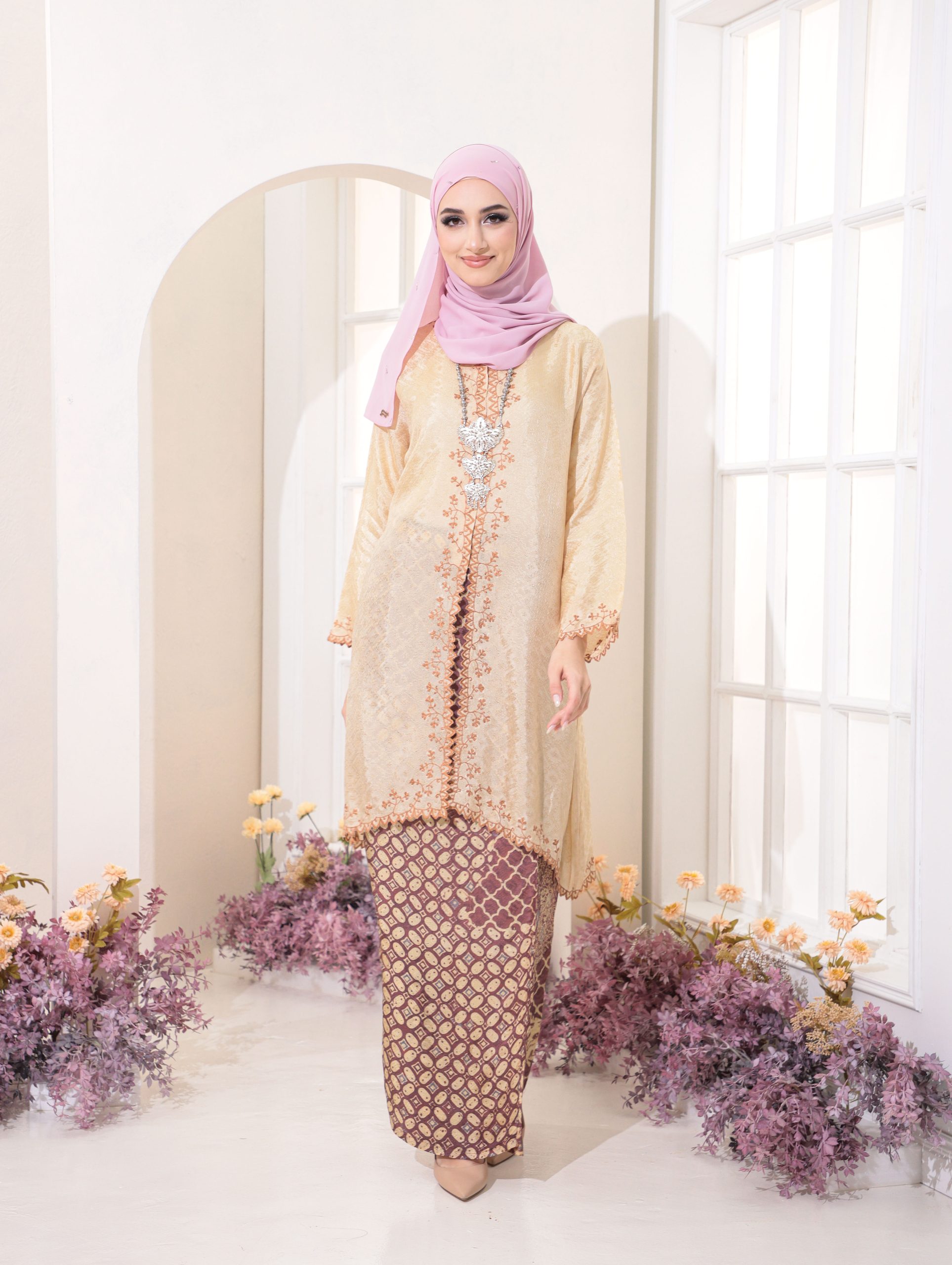 Maheera - Golden Nude 2 - Fia Exclusive